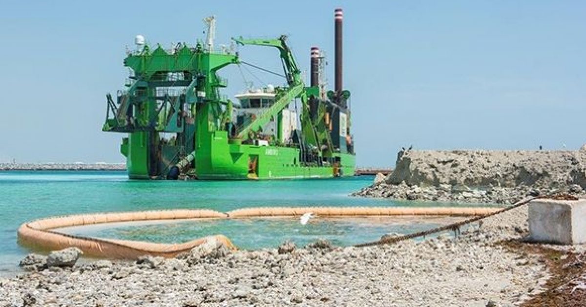 DVO | MEDCO geeft visitekaartje af in haven van Hamad in Qatar