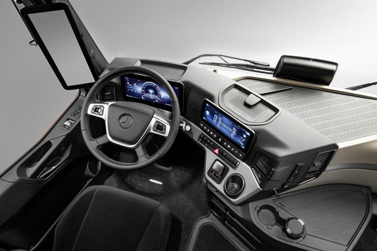 DVO Mercedes Benz Actros L Mikt Op Premium segment Lange DVO Mercedes Benz Actros L Mikt Op Premium segment Lange