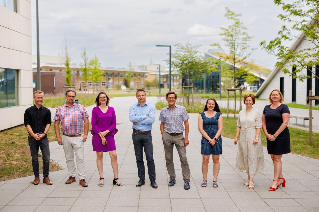 DVO | Newpoint Professionals neemt activiteiten zusterbedrijf…