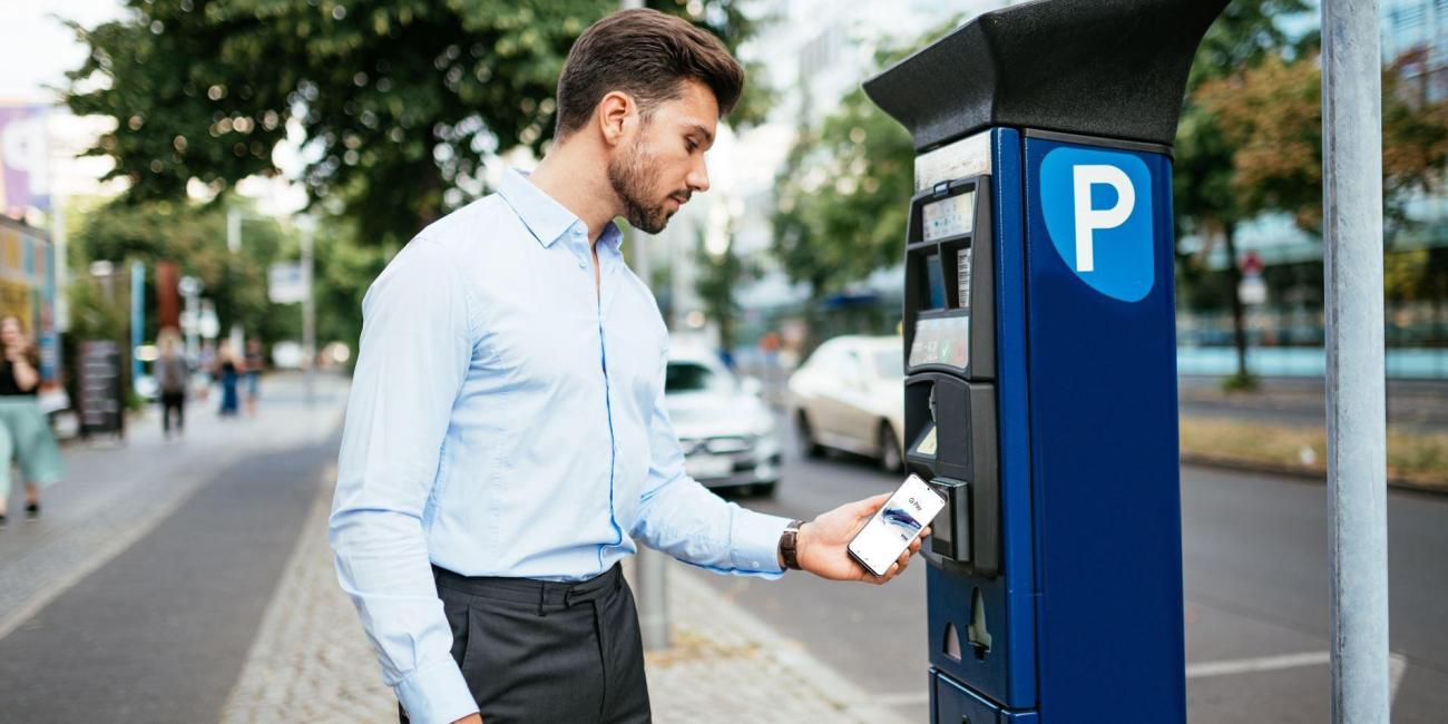 DVO | XXImo lanceert eerste mobiliteitskaart in Europa met Apple Pay