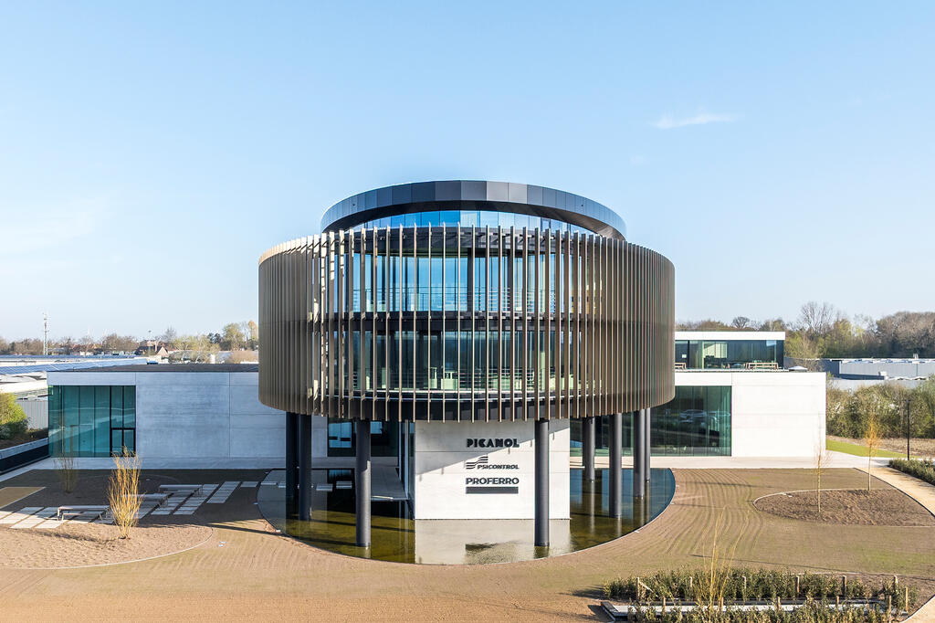 DVO | Picanol Group opent nieuw hoofdkantoor in Ieper