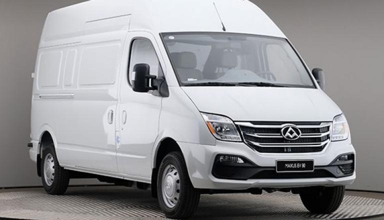 DVO | SAIC stelt Maxus EV80 voor en gaat in zee met LeasePlan